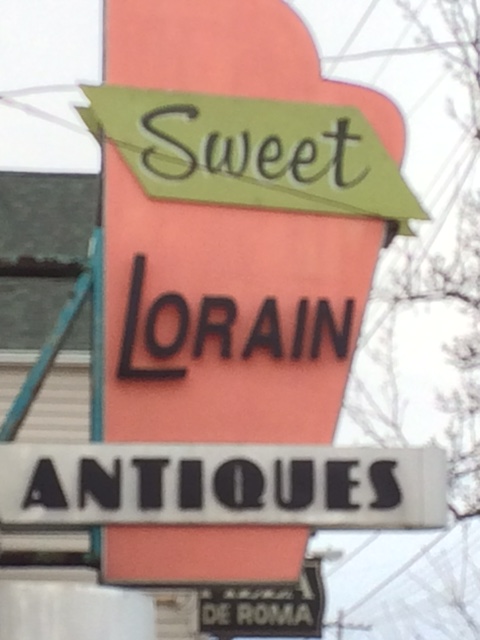 The Real Deal Vintage: Sweet Lorain – ThriftStyle